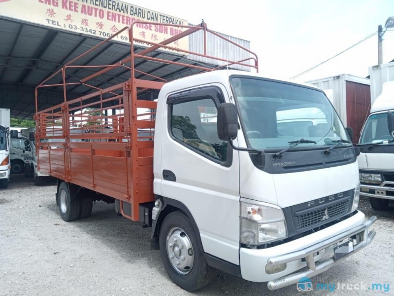 2010 Mitsubishi Fuso FE83PG Kargo 17' 5,000kg in Selangor Manual for ...