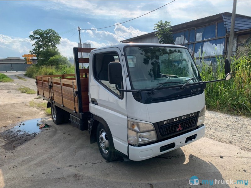2022 Mitsubishi FB70 4,800kg in Johor Manual for RM64,800 - mytruck.my