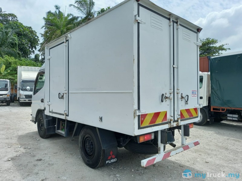 2011 Mitsubishi-Fuso FE71PB Alu Box 10'3 4,500kg in Selangor Manual for ...