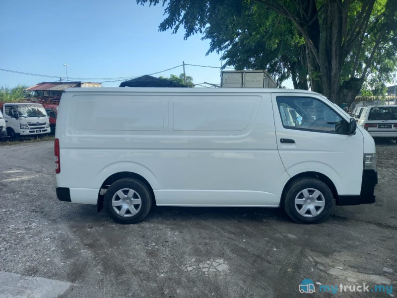 2012 Toyota Hiace Panel Van 2.5 (D) 2,800kg in Selangor Manual for RM64 ...