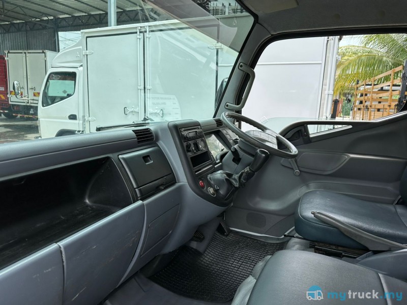 2013 Mitsubishi-Fuso FE83PG 5,000kg in Kuala Lumpur Manual for RM79,800 ...
