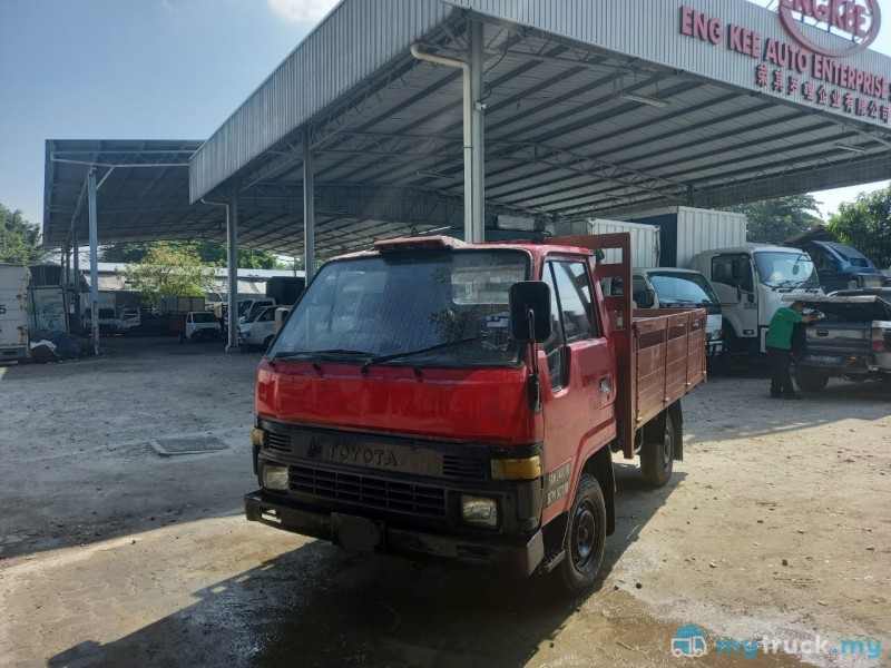 1991 Toyota Dyna Hiace Kargo Am 9'4 2,400kg in Selangor Manual for RM13 ...
