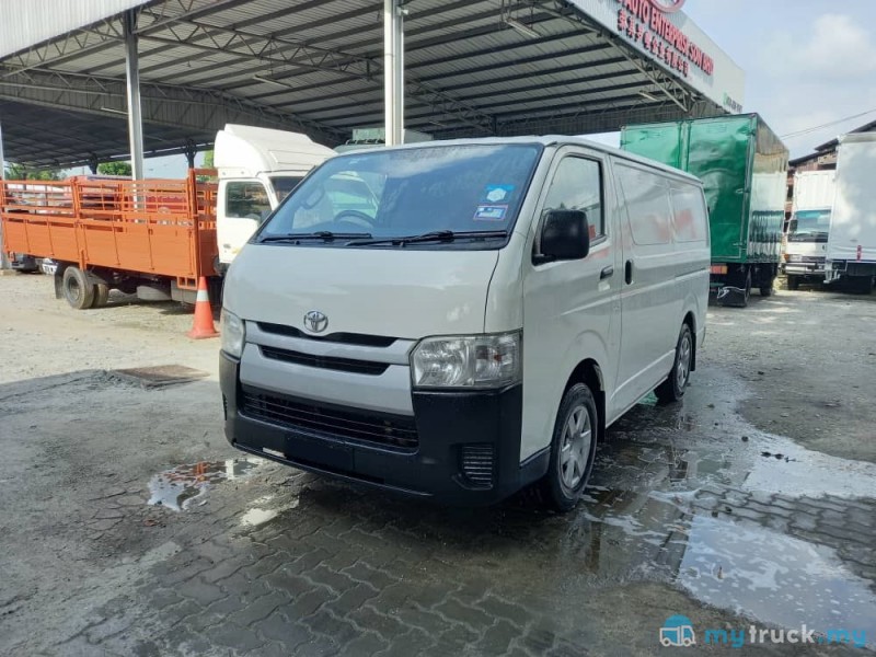 2015 Toyota Hiace Panel Van 2.5 (D) 2,800kg in Selangor Manual for RM76 ...