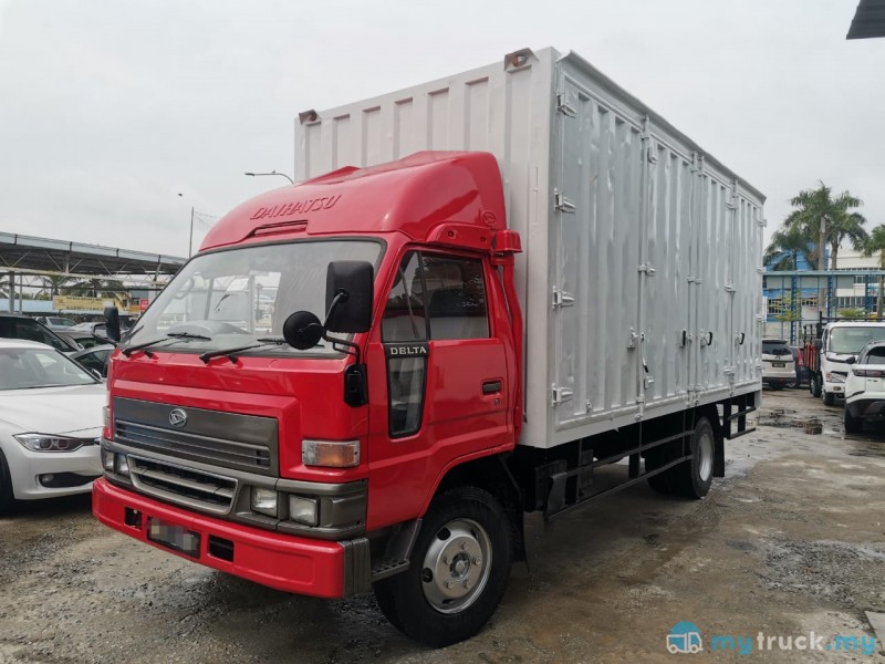 2008 Daihatsu Delta V116 Box Kotak Corrugated 17 Kaki Boleh Loan 5 ...