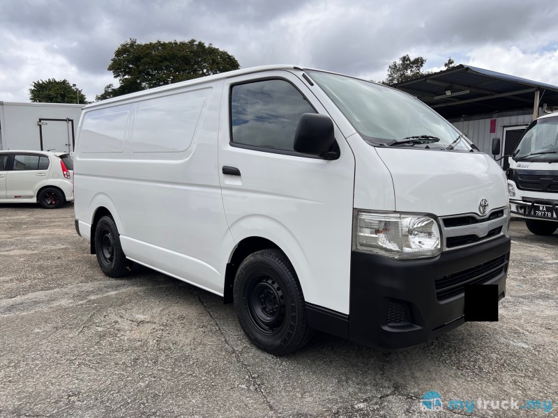 2013 Toyota Hiace 2,500kg in Selangor Manual for RM59,878 - mytruck.my