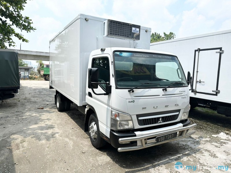 2017 Mitsubishi-Fuso FE85PG ( Freezer) 7,500kg in Kuala Lumpur Manual ...