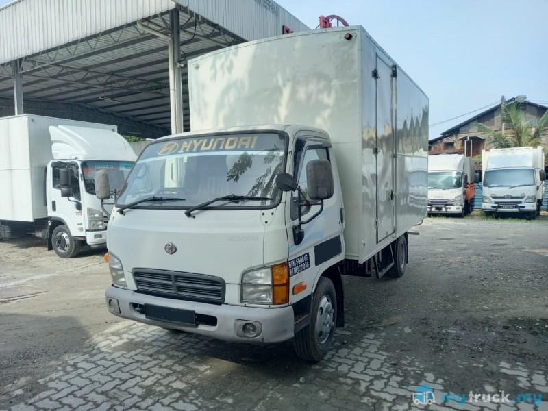 2009 Inokom Trucks HD5000 AD3 Alu Box 15'6 SellAsCondition!!! 5,000kg ...