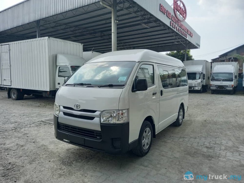 2014 Toyota Hiace HIGH ROOF Window Van 2.5 (D) 2,800kg in Selangor ...