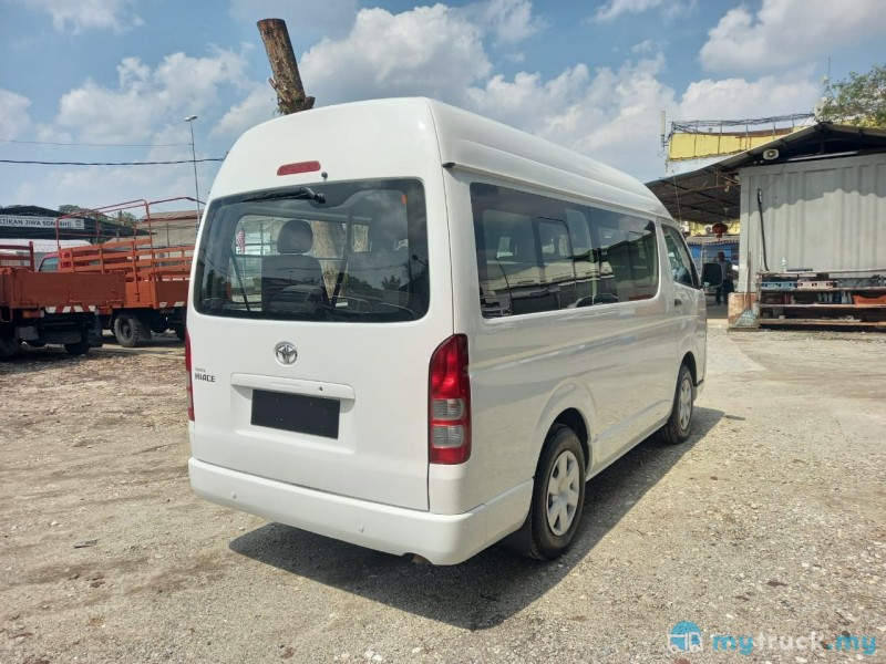 2014 Toyota Hiace Window Van 2.5 (D) 2,800kg in Selangor Manual for ...