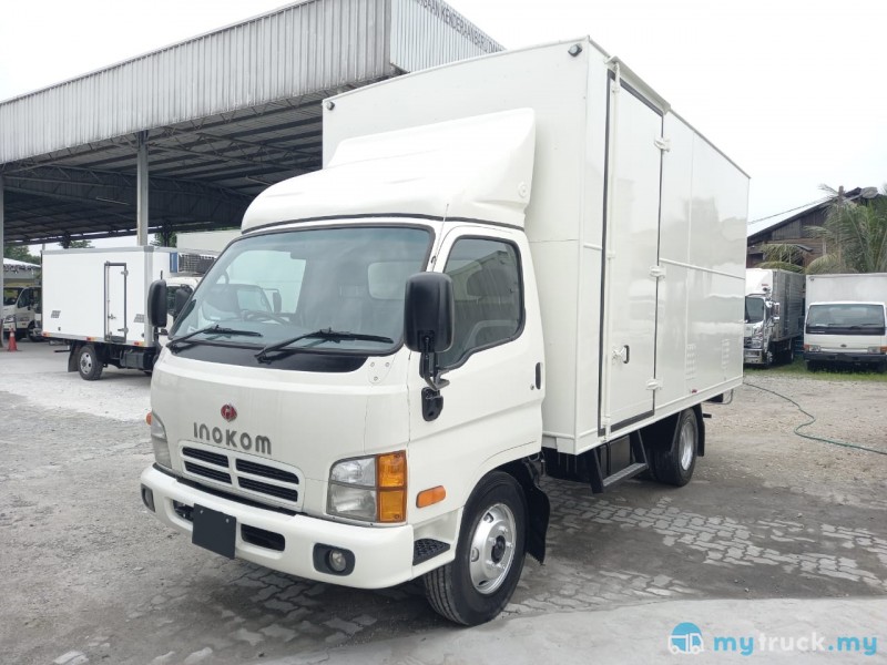 2015 Inokom Trucks HD5000 Alu Box 15'5 5,000kg in Selangor Manual for ...