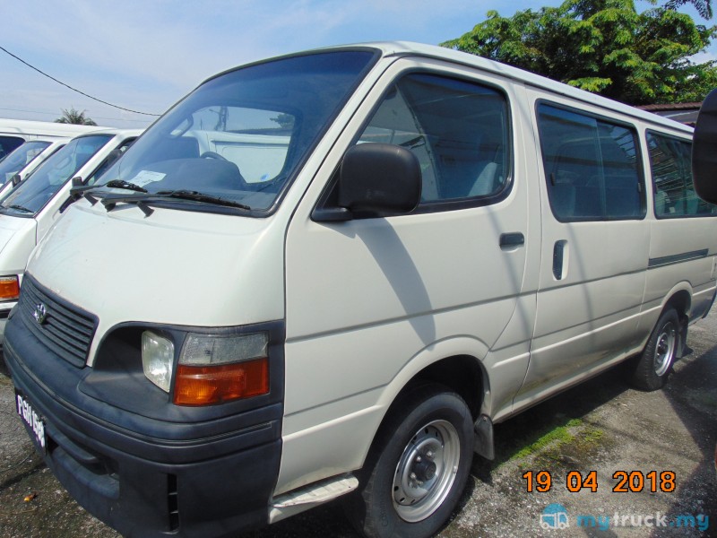 2005 Toyota Hiace 2,800kg in Perak Manual for RM38,900 - mytruck.my