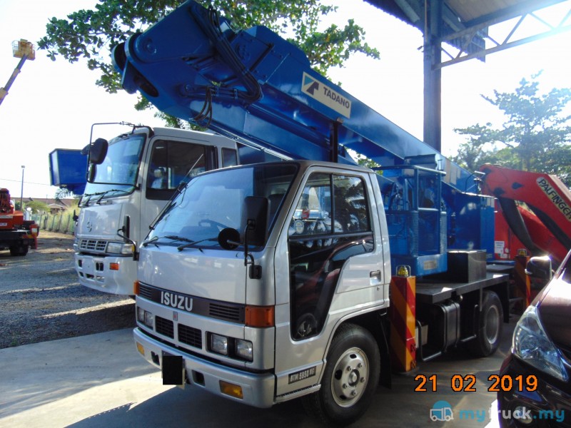 2019 Isuzu NKR58E 7,000kg in Johor Manual for RM0 - mytruck.my